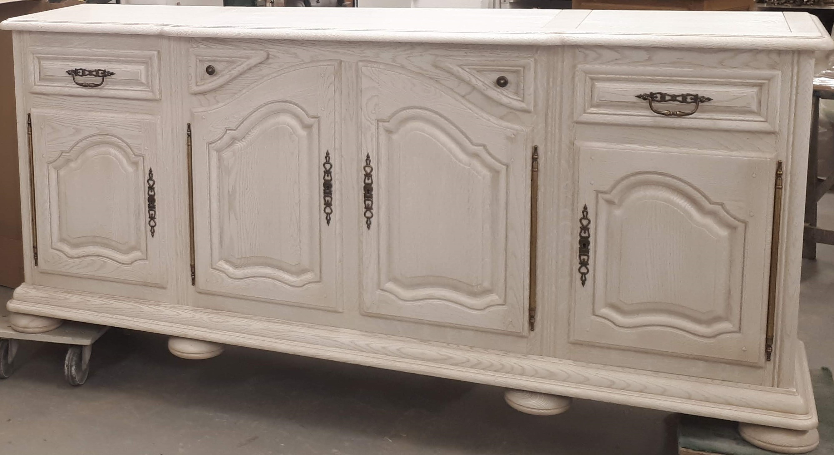 RELOOKING DE MEUBLES